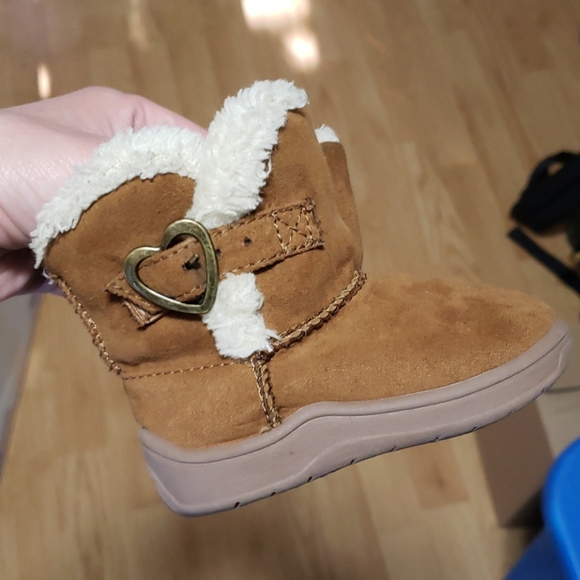 Shoes | Cute Fuzzy Boots | Poshmark